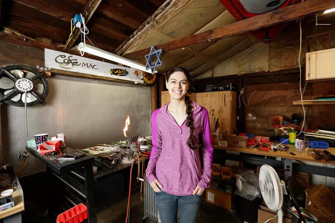 Glass Blowing with Maayan Gordon | Spokane | The Pacific Northwest ...